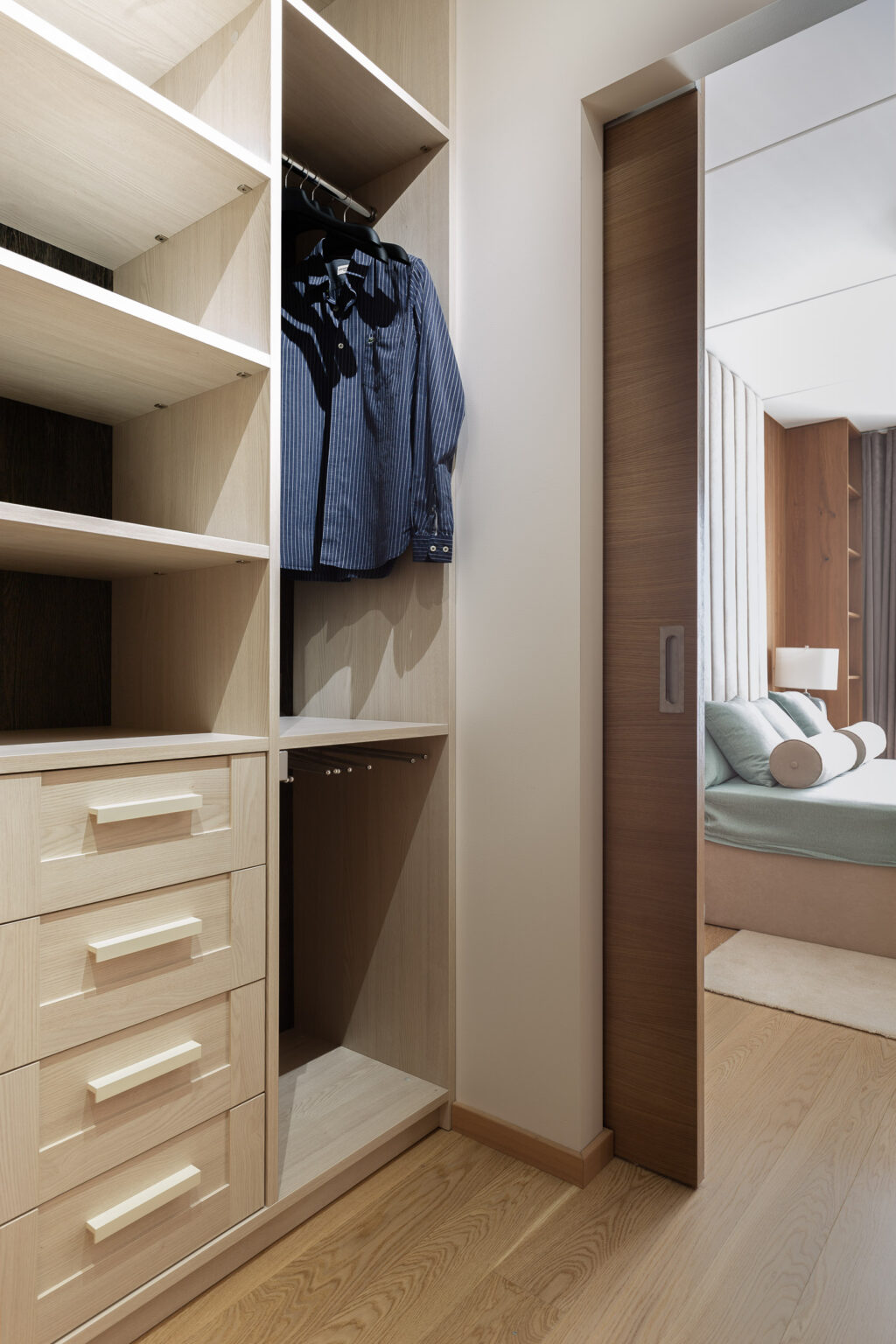 Garderoobilahendused | Uksed ja garderoobid | Tank Indoor